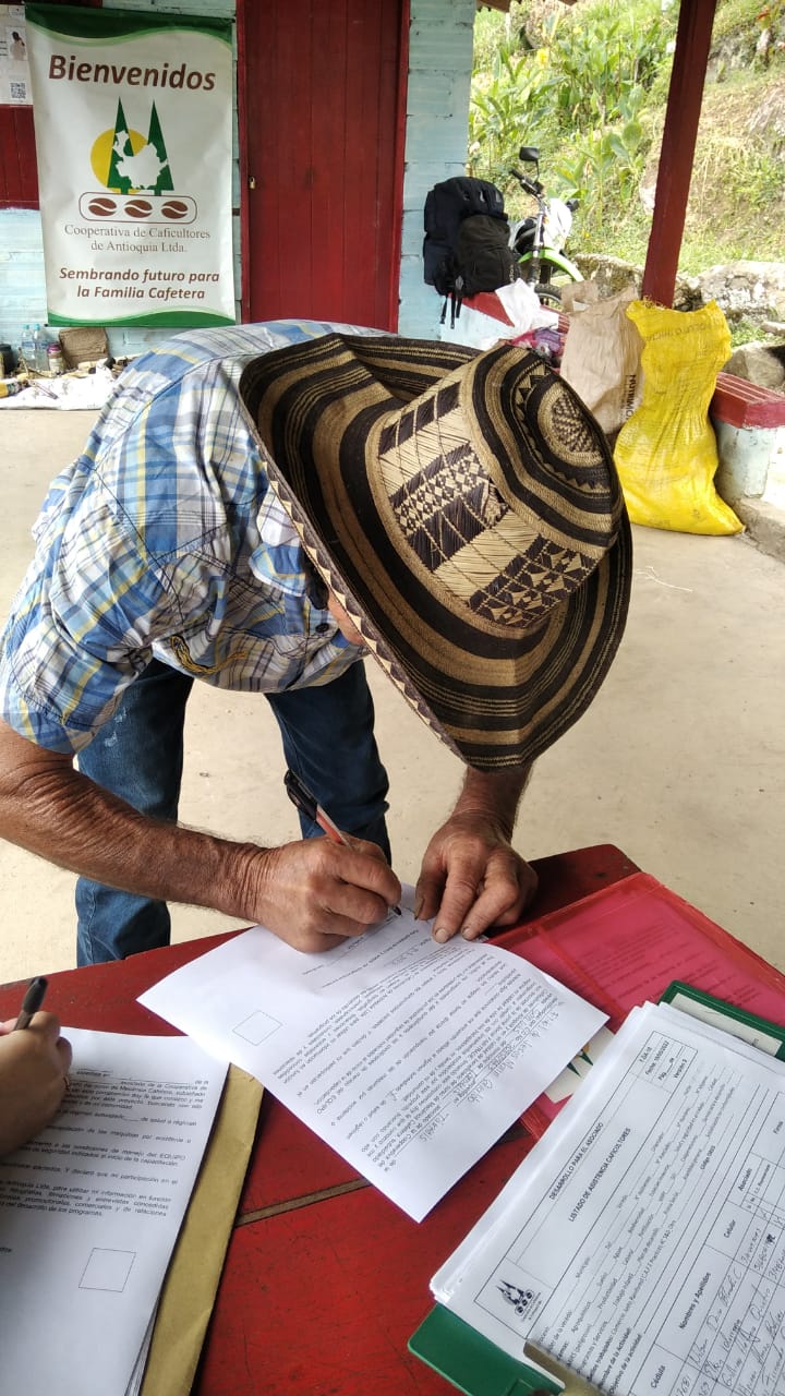 Taller de mecánica despulpadora: Titiribí, Sonsón, Campamento, Jericó, Támesis, San Francisco ...